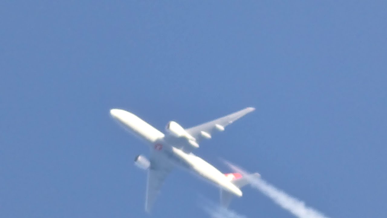 Panasonic Fz82 zoom plane - YouTube