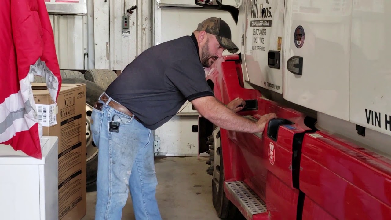 APU - 2800 Volvo Series - YouTube