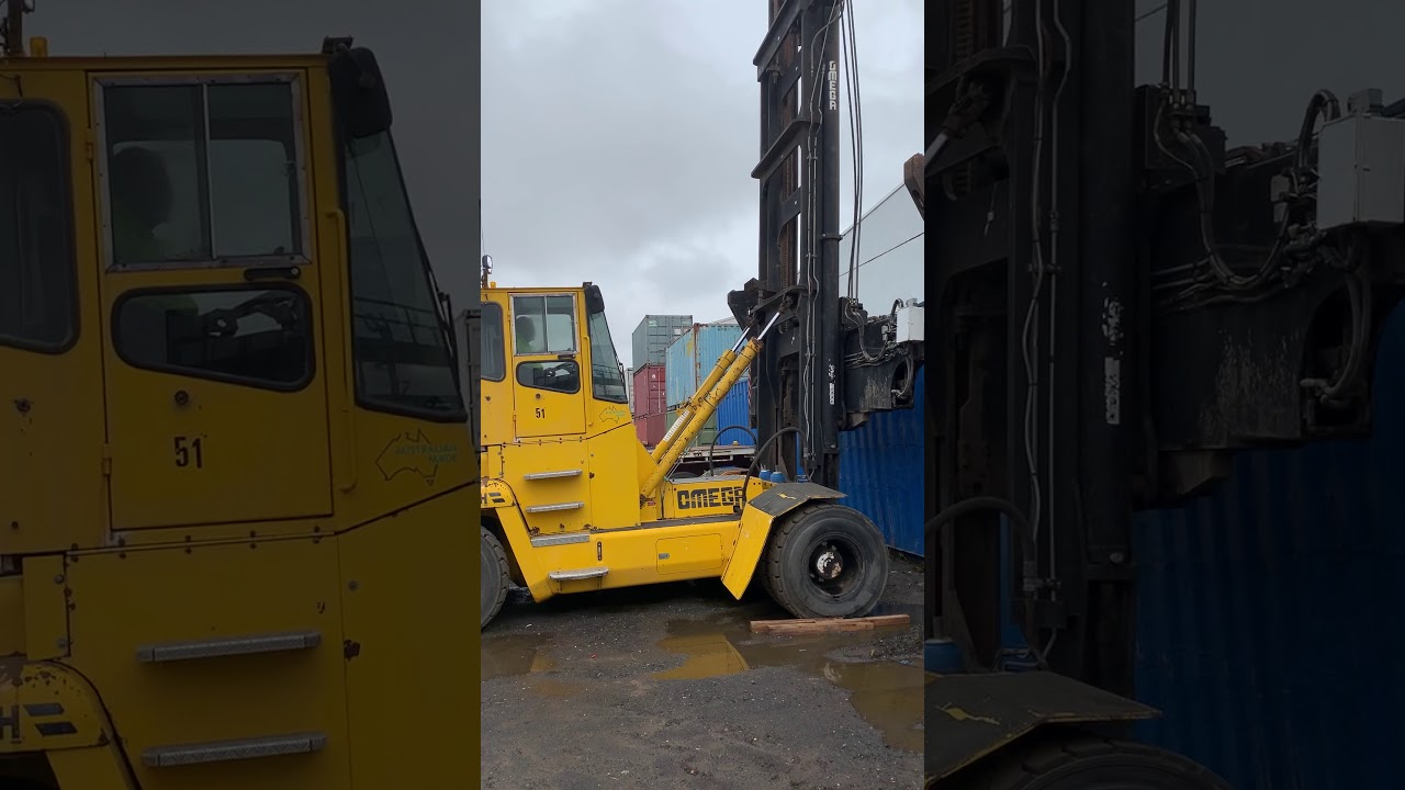 Omega 4 ECH Empty Container Fork B-Series - YouTube