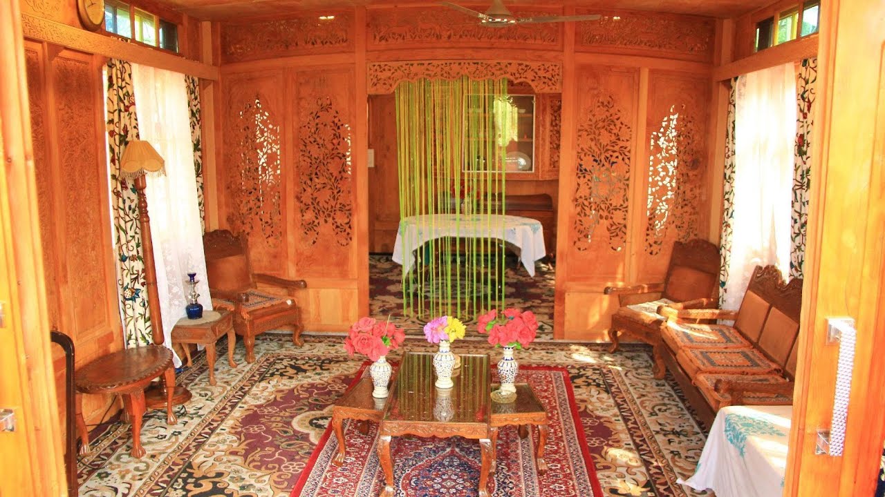 Golden Crest Group of House Boats, Srinagar, India - YouTube
