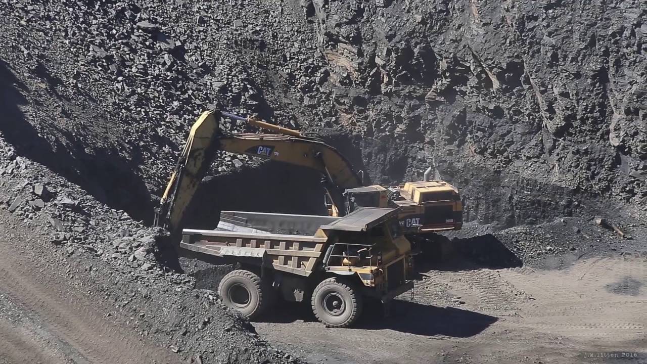 Loading Coal at the Bottom - YouTube