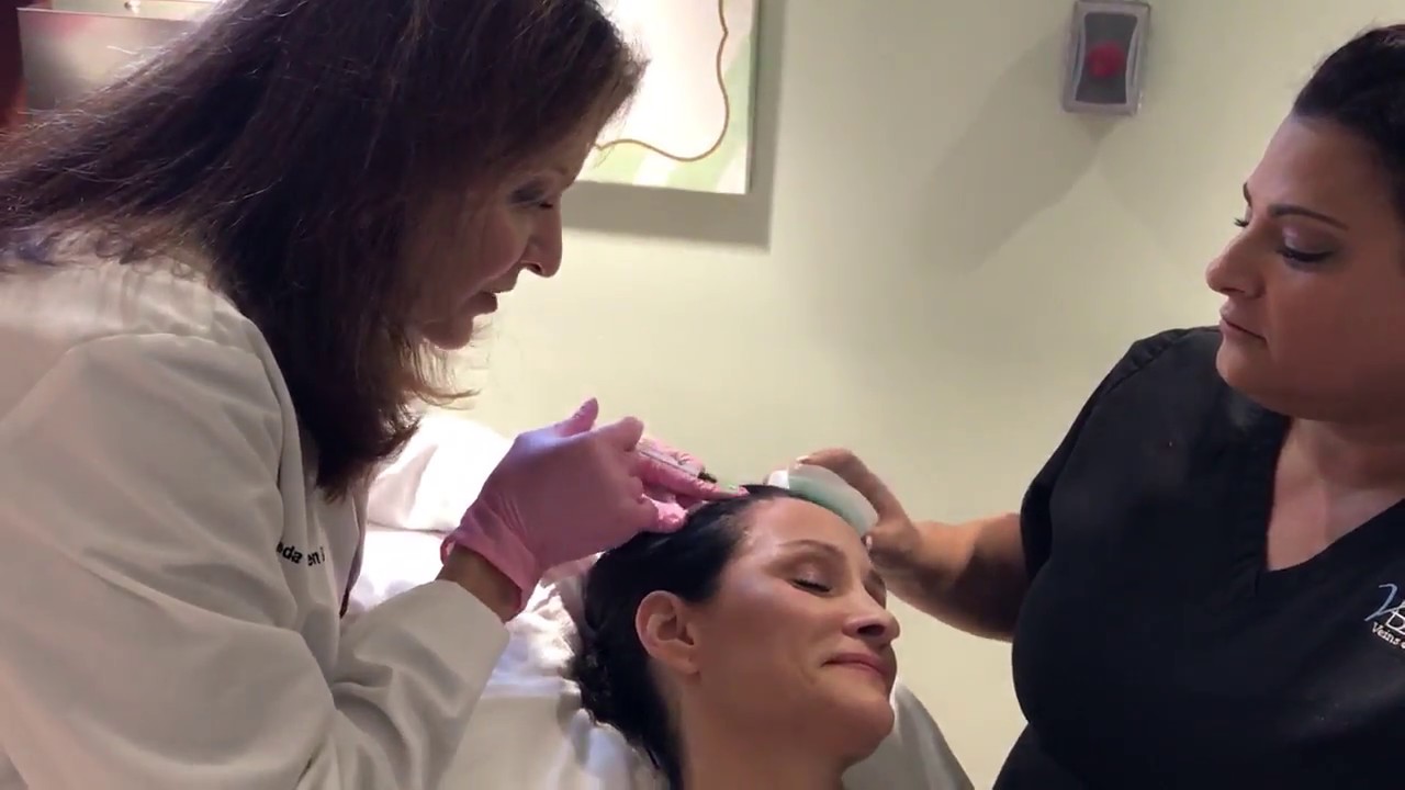 Selphyl PRP demonstrated by Dr. V - Neda Vanden Bosch at V Boutique ...