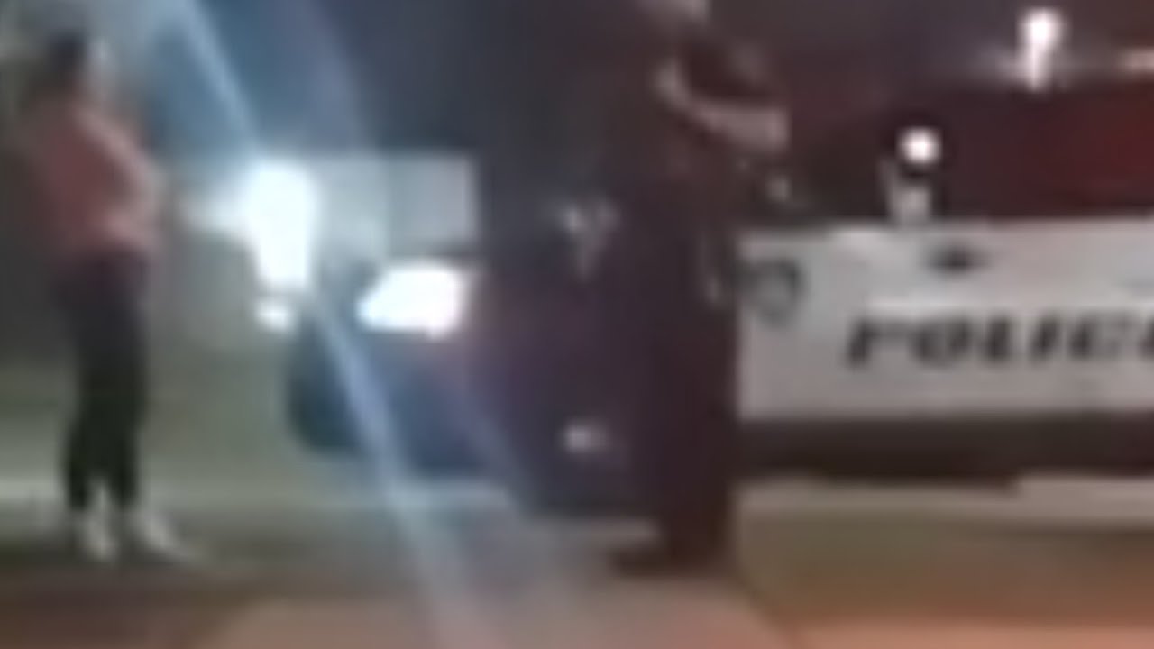 TURN OFF THE CAMERA FIRST AMENDMENT AUDIT I DON'T ANSWER QUESTIONS ...