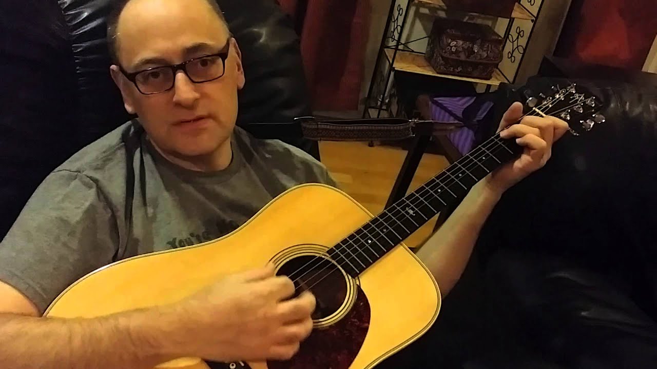 Blue moon chord song - YouTube