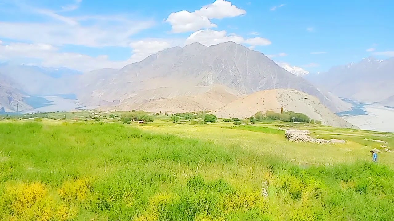 Beautiful View of Khaplu Hanjor valley - YouTube