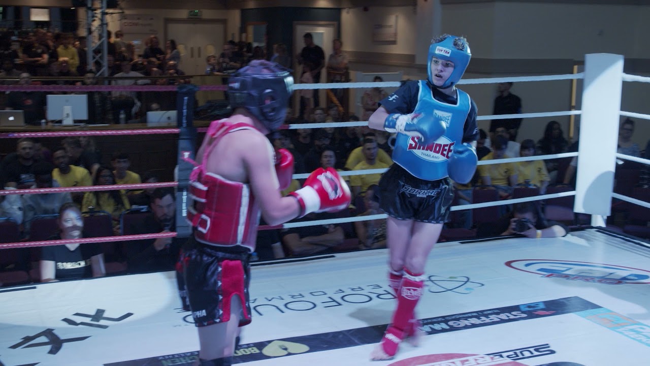 Tyler Hourihan V Freddie Fisher - YouTube