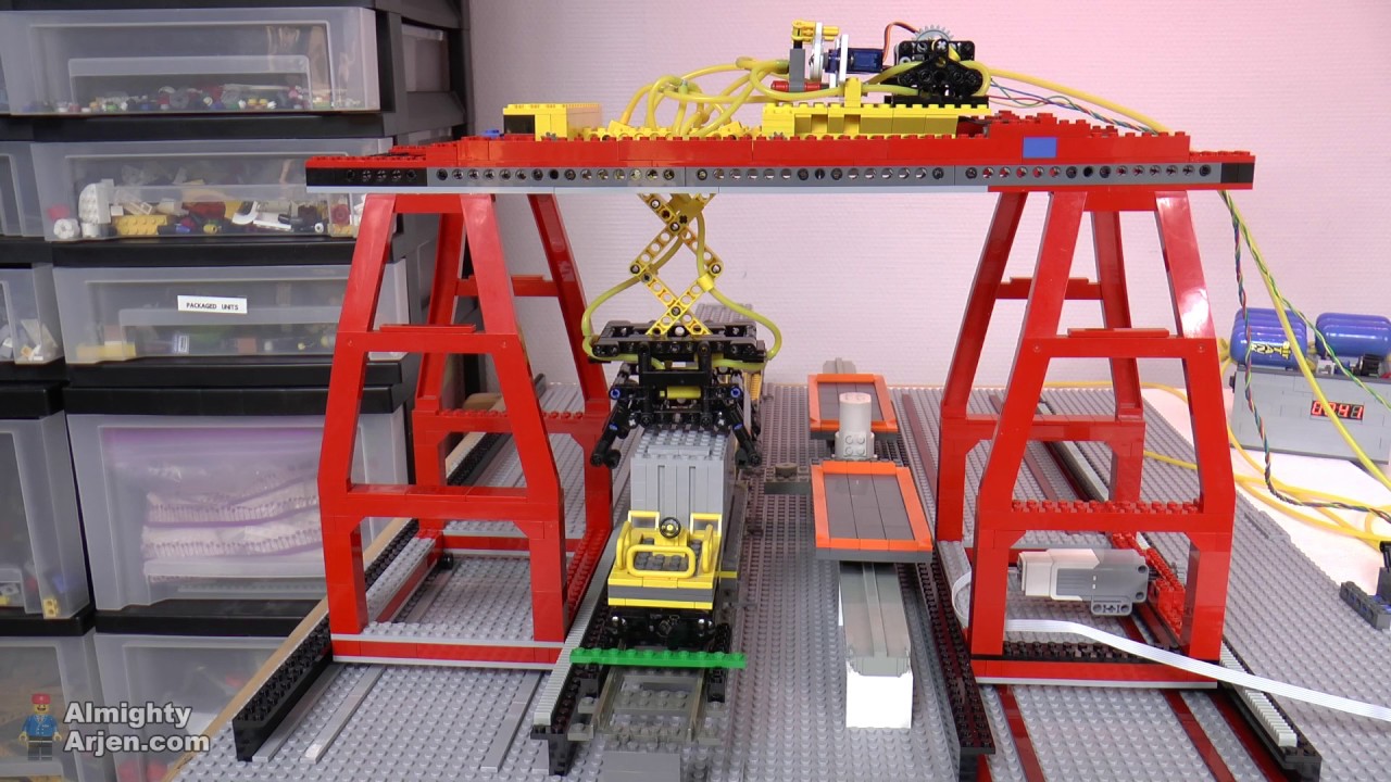 Lego train container terminal E05: first automated container movement ...