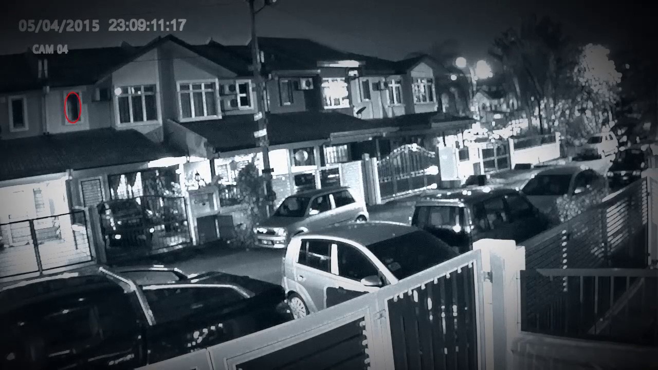 Ghost Shadow Caught On Cctv | Scary videos | Incredible Footage ...