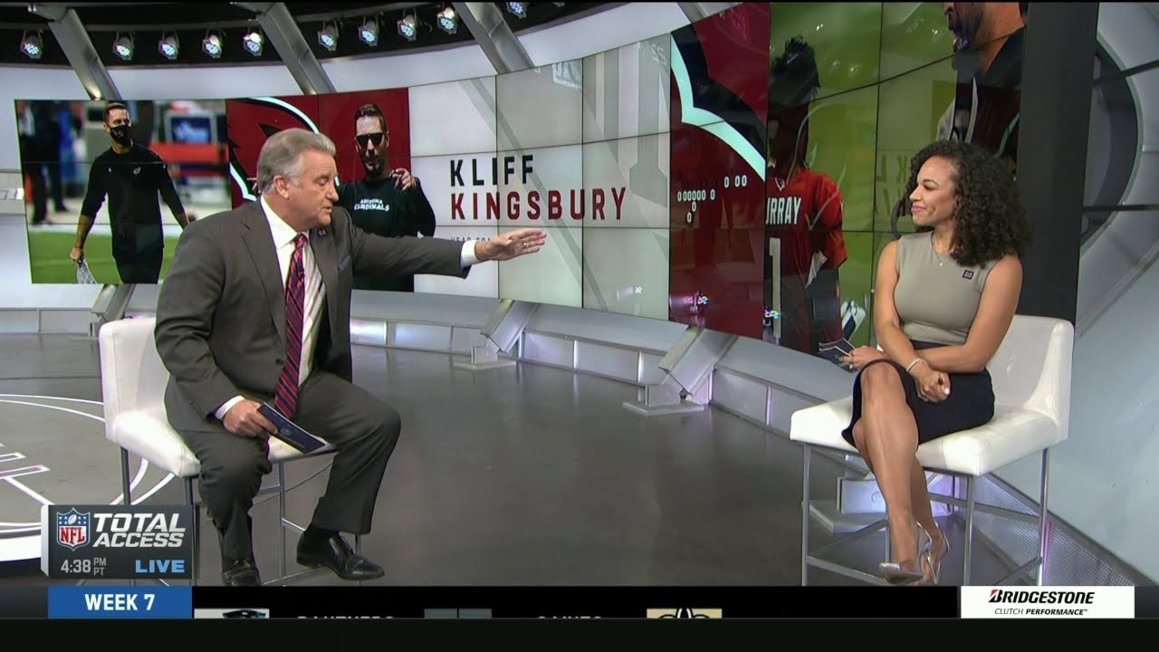 MJ Acosta-Ruiz Sexy Legs - YouTube