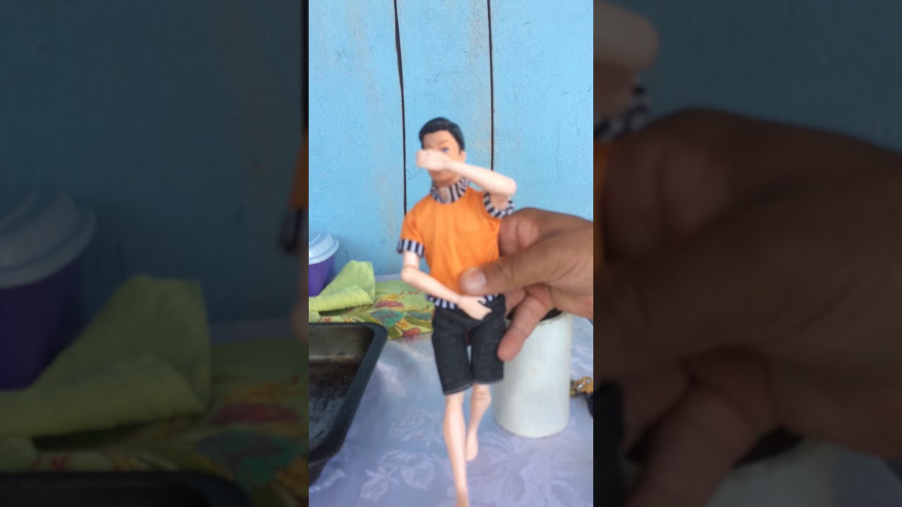 Quando o forro e bom,nem boneco fica parado!!! - YouTube