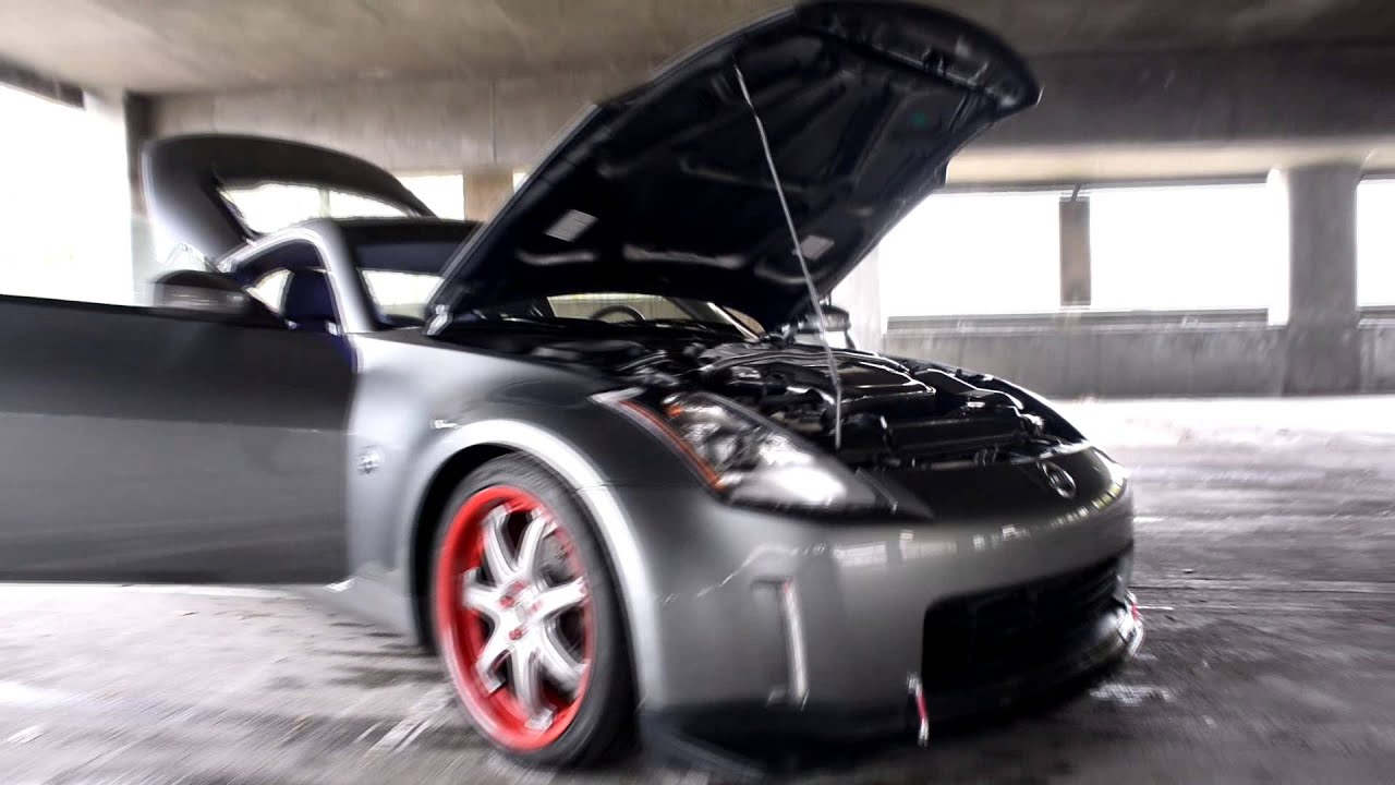 SICK! LOOKING NISSAN 350Z exhaust SOUND IN HD - YouTube