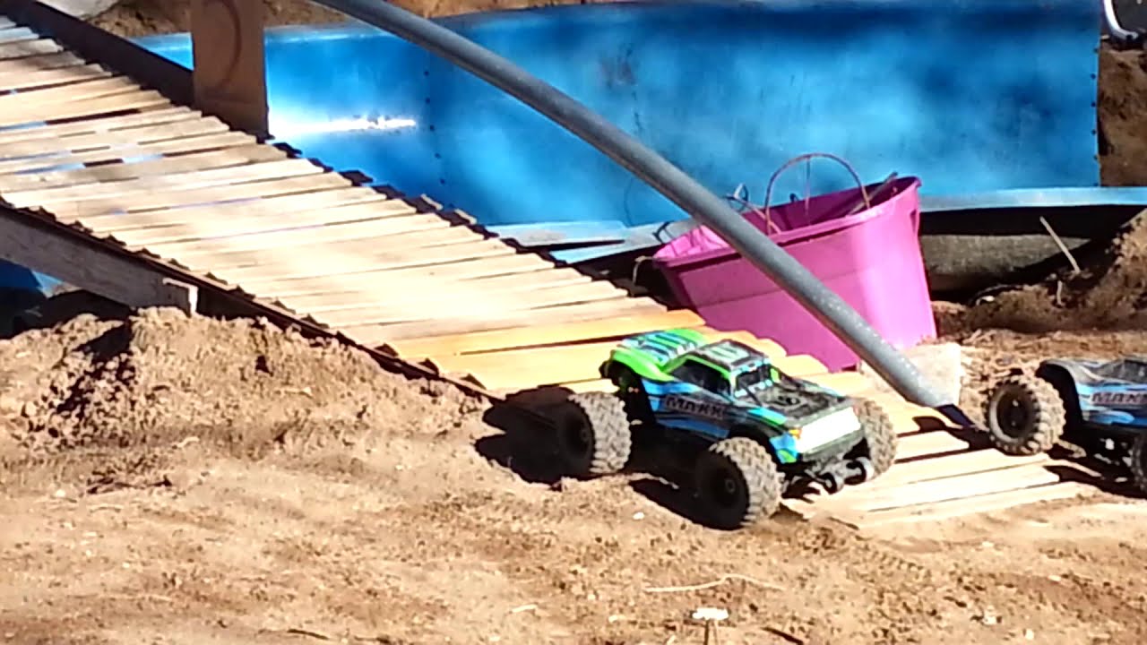 Ref makes the call - YouTube