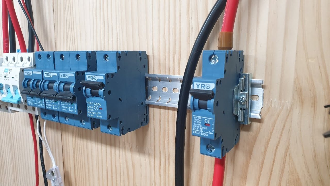 DC circuit breaker test - YouTube