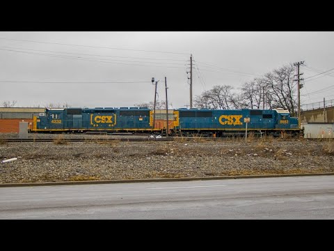CSX Y116-29 with CSX 8662 SD50-3 leading working Frontier yard in BuffaloNY 3-29-25 - YouTube