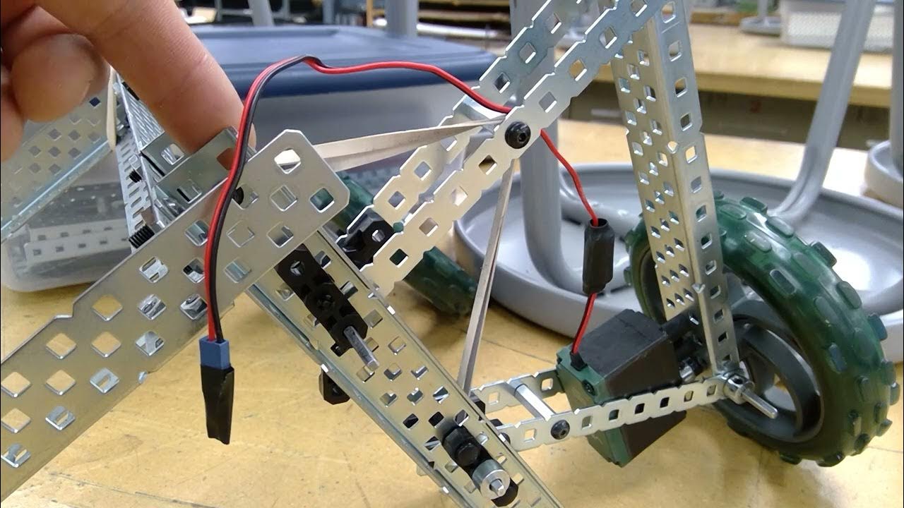 Vex - Pseudo Double Wishbone Suspension - YouTube