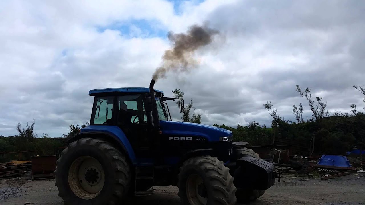 Ford 8970 after fuel pump screw - YouTube