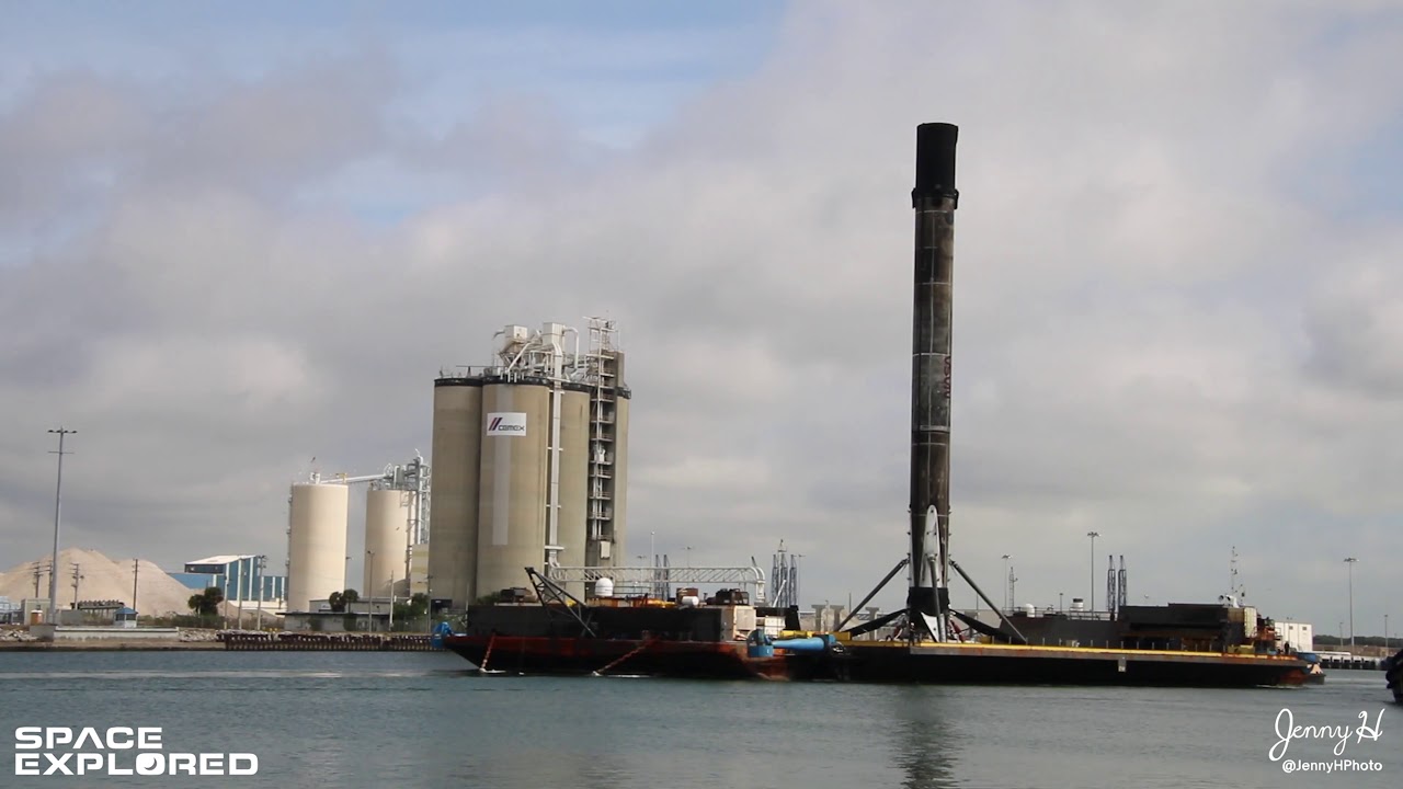 Booster B1058.5 returns after Transporter- launch - YouTube