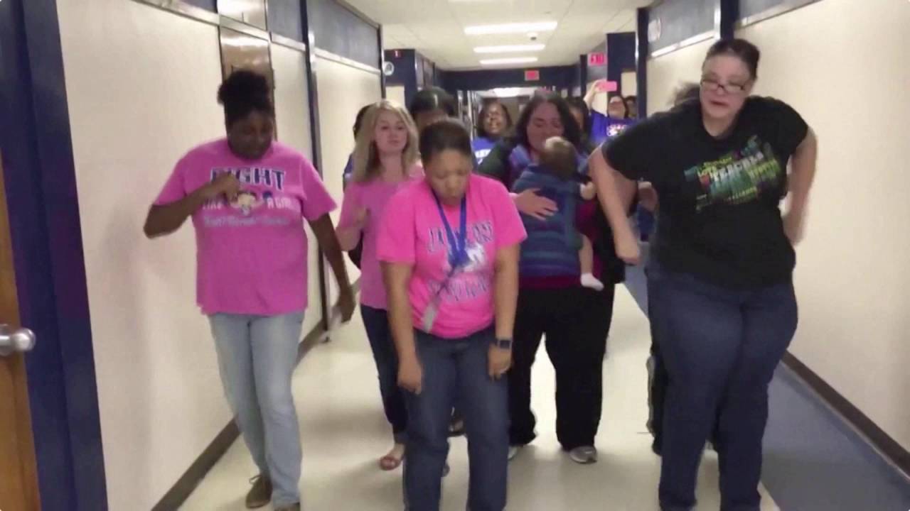 John Tyler High School Teachers Celebrate Last Day of School - YouTube