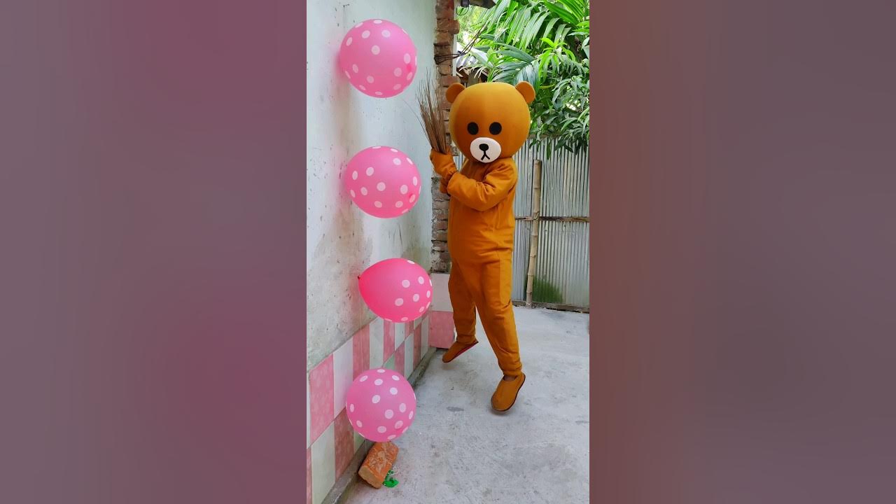 Teddy Bear Popping Balloons 😯😲 Shorts Balloon Balloon Pop Youtube