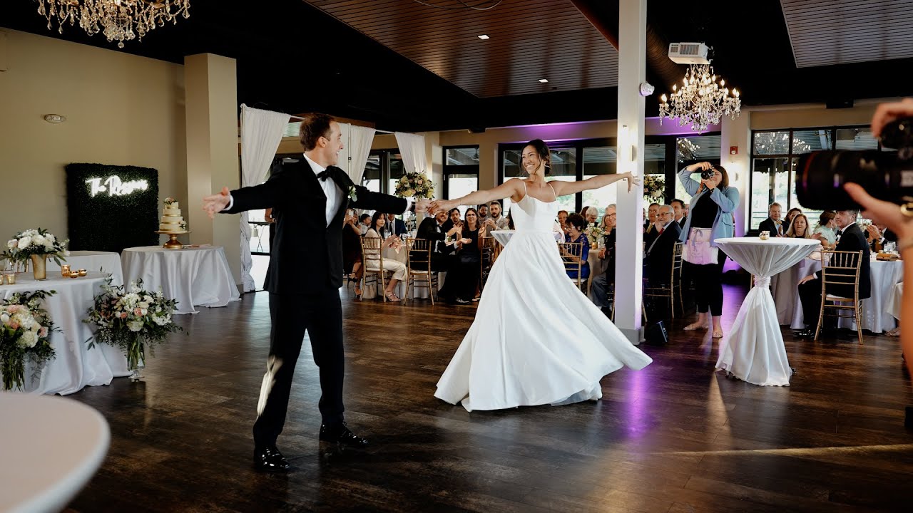 Awesome First Dance as Bride and Groom | Wedding Inspo | First Dance ...