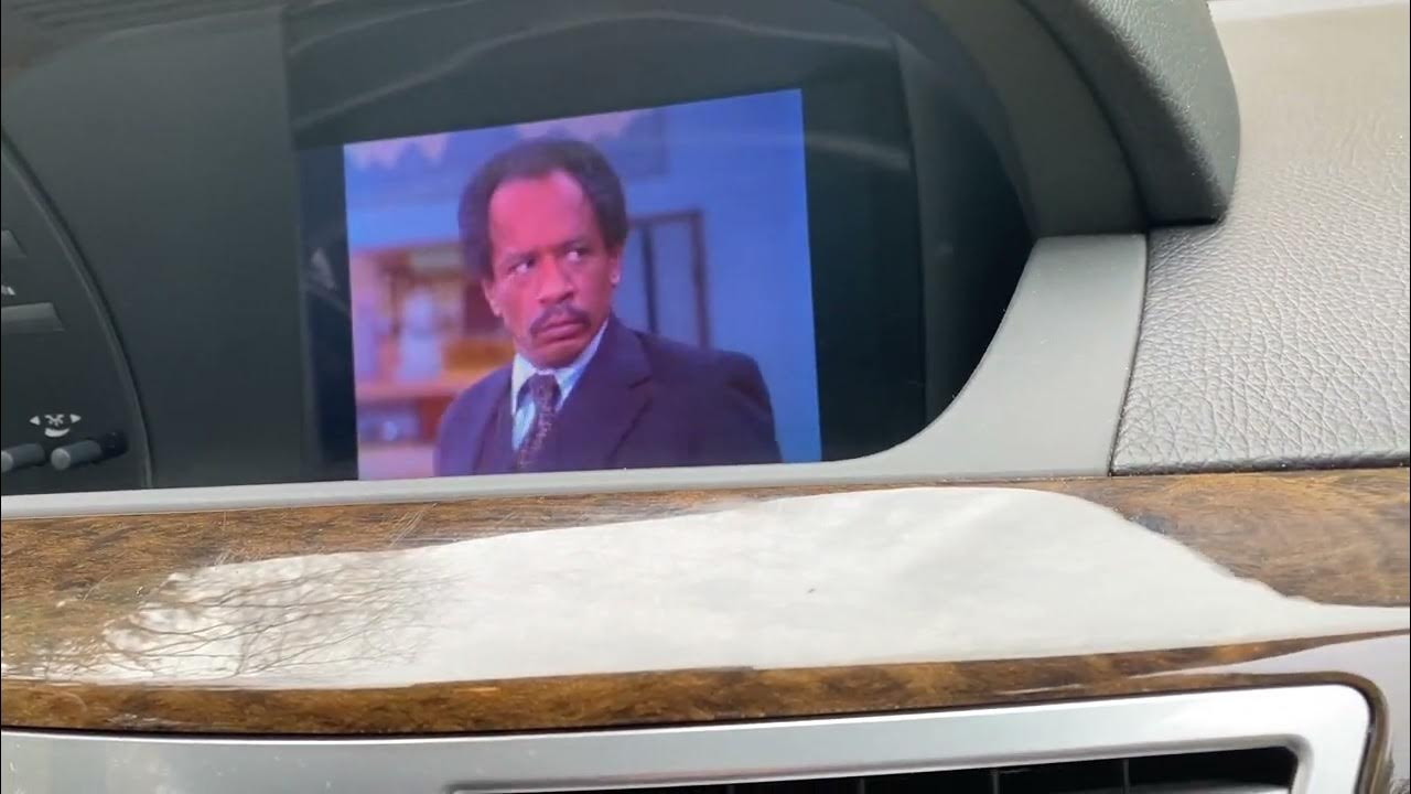 Mercedes Bens S Class Splitview Demonstration 2012 S350 Bluetec W221 - YouTube