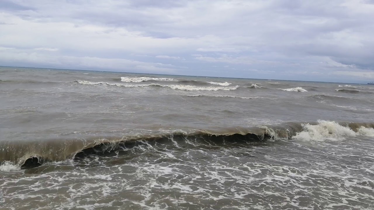 Larawan Beach - YouTube