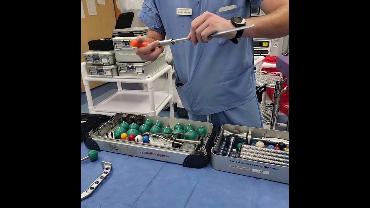 Smith and Nephew Bipolar instruments - YouTube