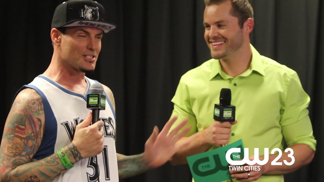 Vanilla Ice talks about the The Ridiculous 6 - YouTube