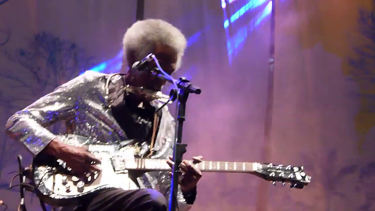 Lil Jimmy Reed no Festival de Blues e Jazz BB - YouTube