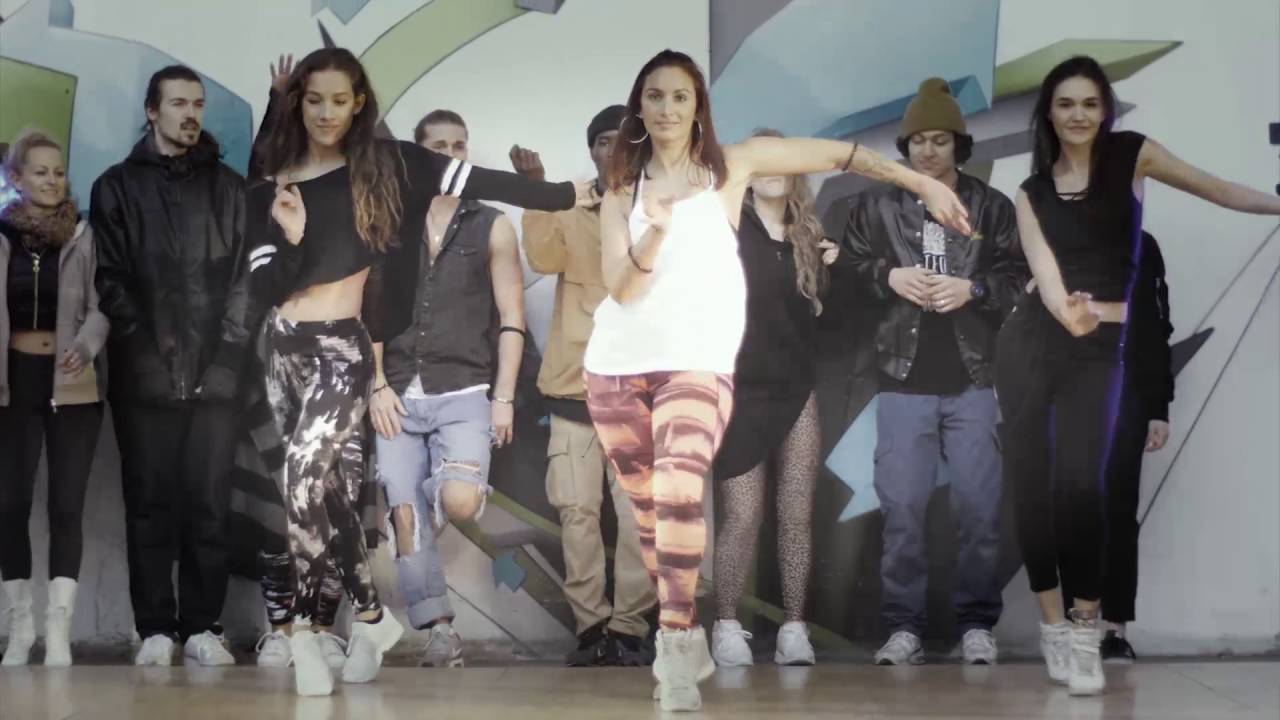 Cuban Street Style 2016 - YouTube