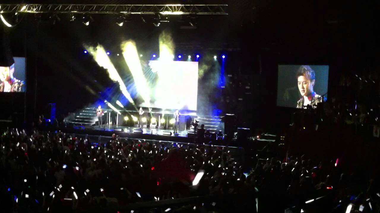 JYJ Concert Berlin Talk 2 & In Heaven 06.11.11 - YouTube