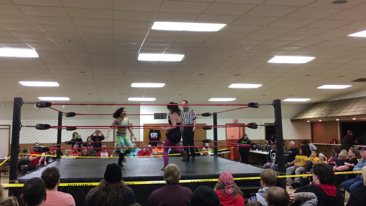 Rahne Victoria vs Savanna Stone at Midwest Impact Pro Mt. Pulaski IL ...