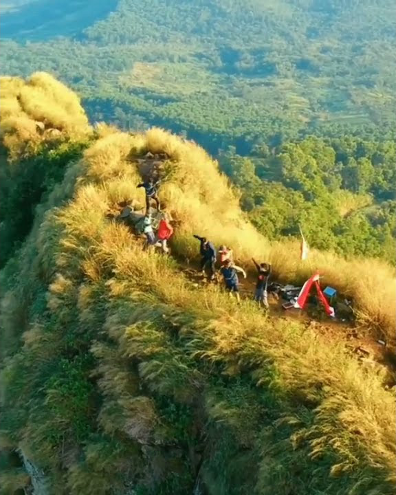 Gunung Batu Suka makmur - YouTube