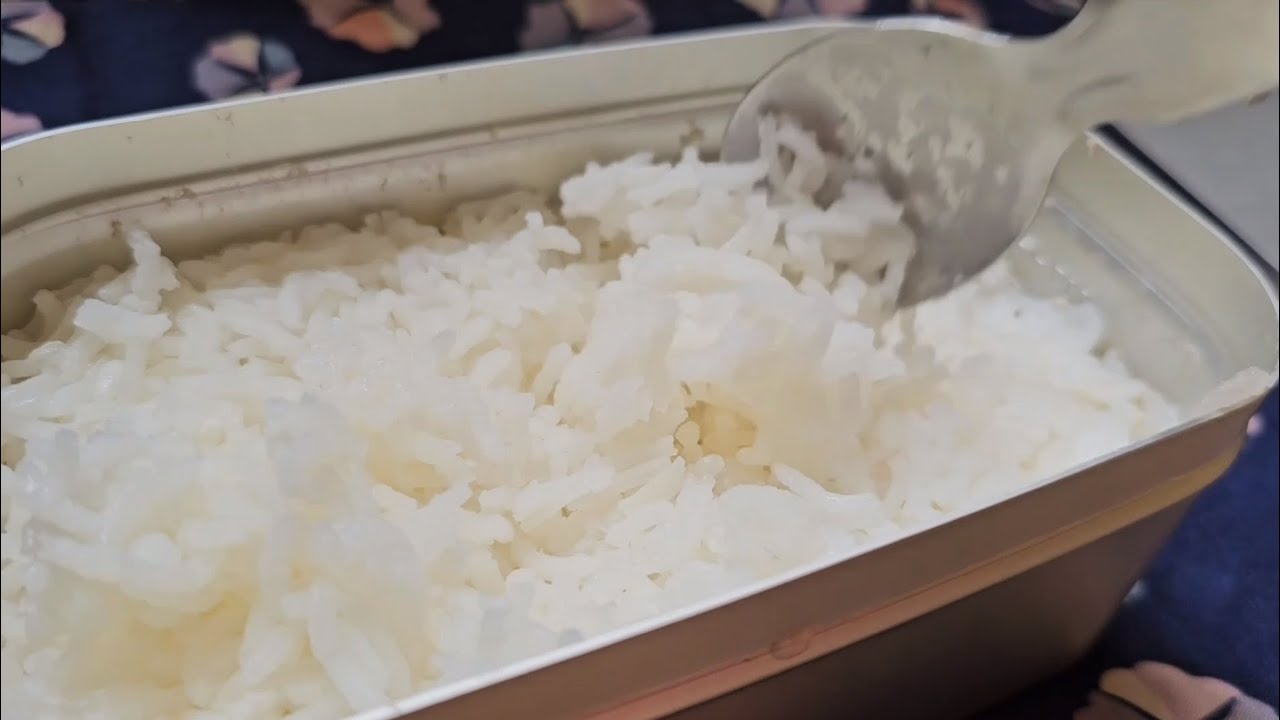 Burn or uncook rice? How to cook the perfect rice using mess tin. - YouTube
