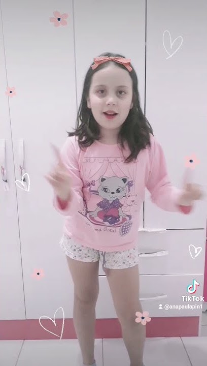 Mamãe e Clarinha - YouTube