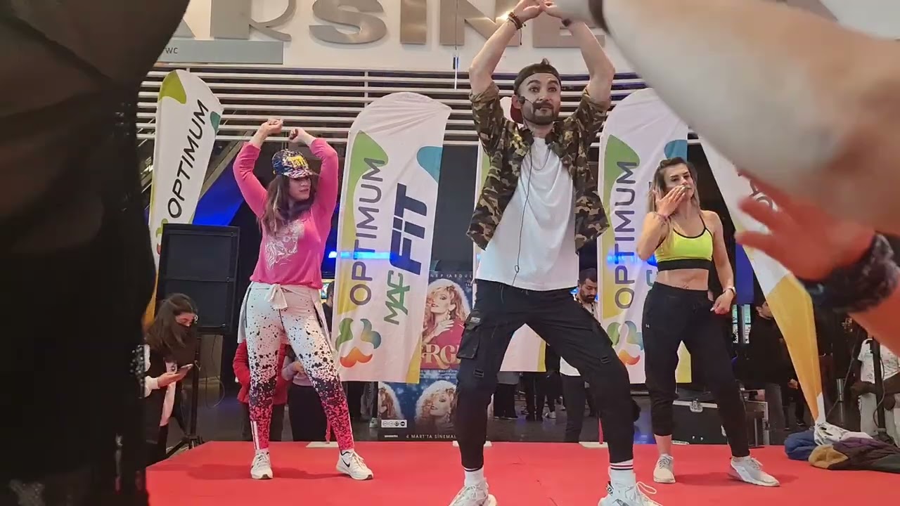 Mezdeke Belly Dance with Michael MAHMUT - YouTube