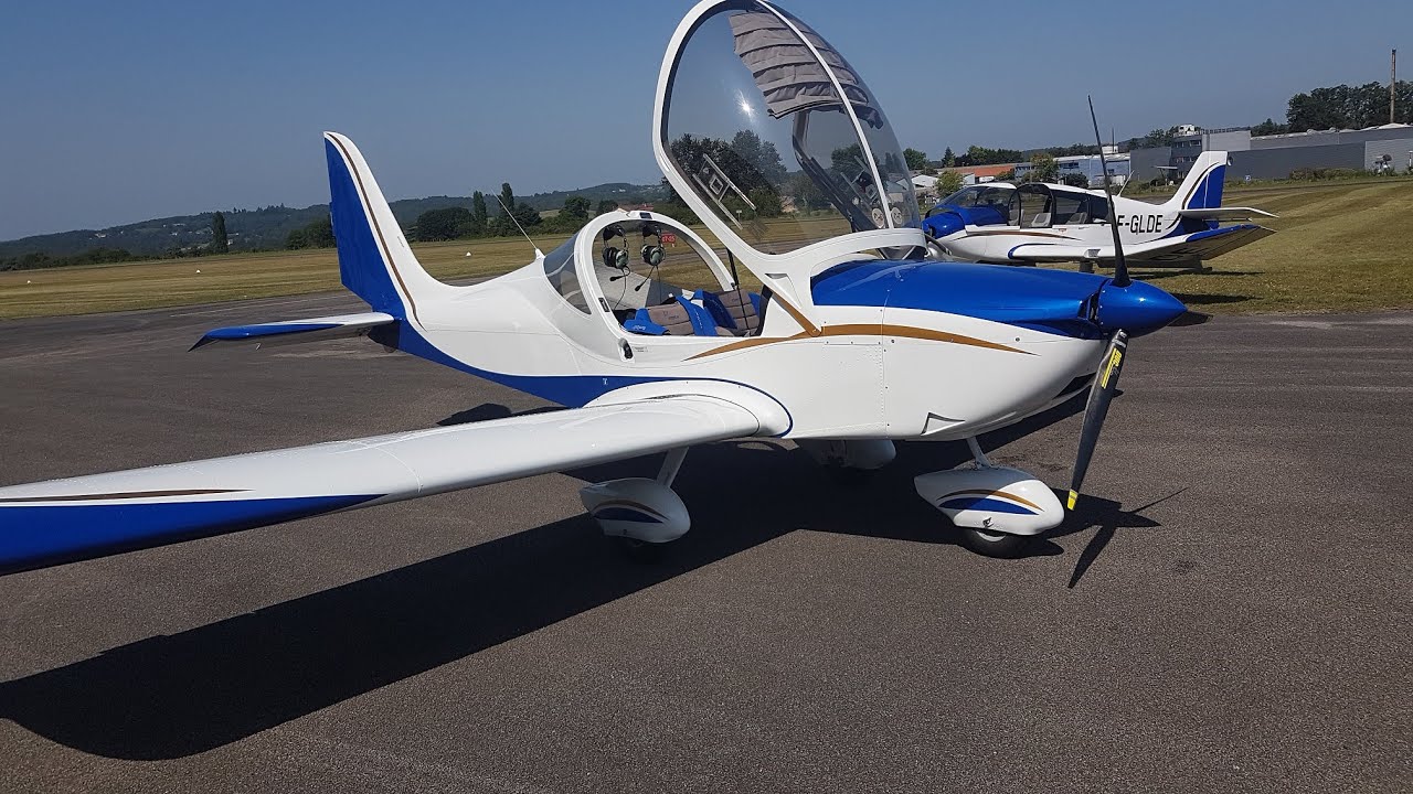 Première en ulm multiaxe à l'Aéroclub de Saint Junien - YouTube