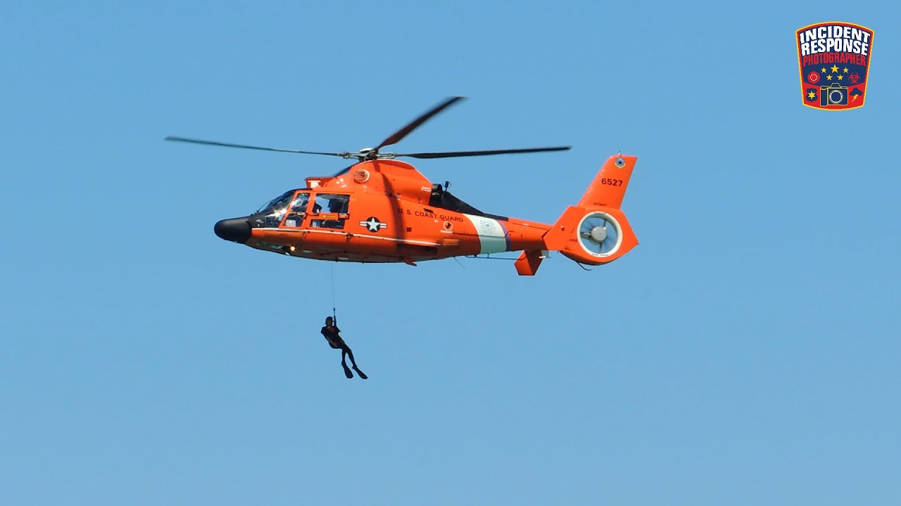 U.S. Coast Guard at 2024 Chicago Air & Water Show - YouTube