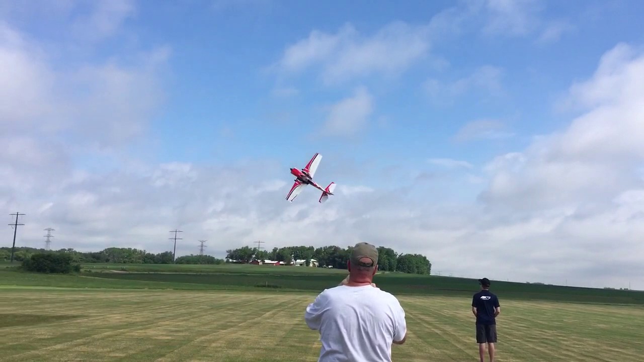 Rc plane stunts - YouTube