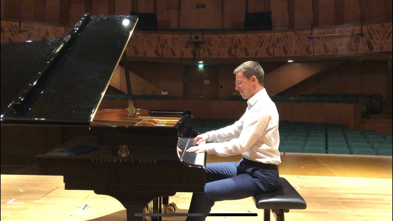 Peter Méri plays Chopin Sonata No.3 in B Minor (Op.58) - 1.Mvt - YouTube
