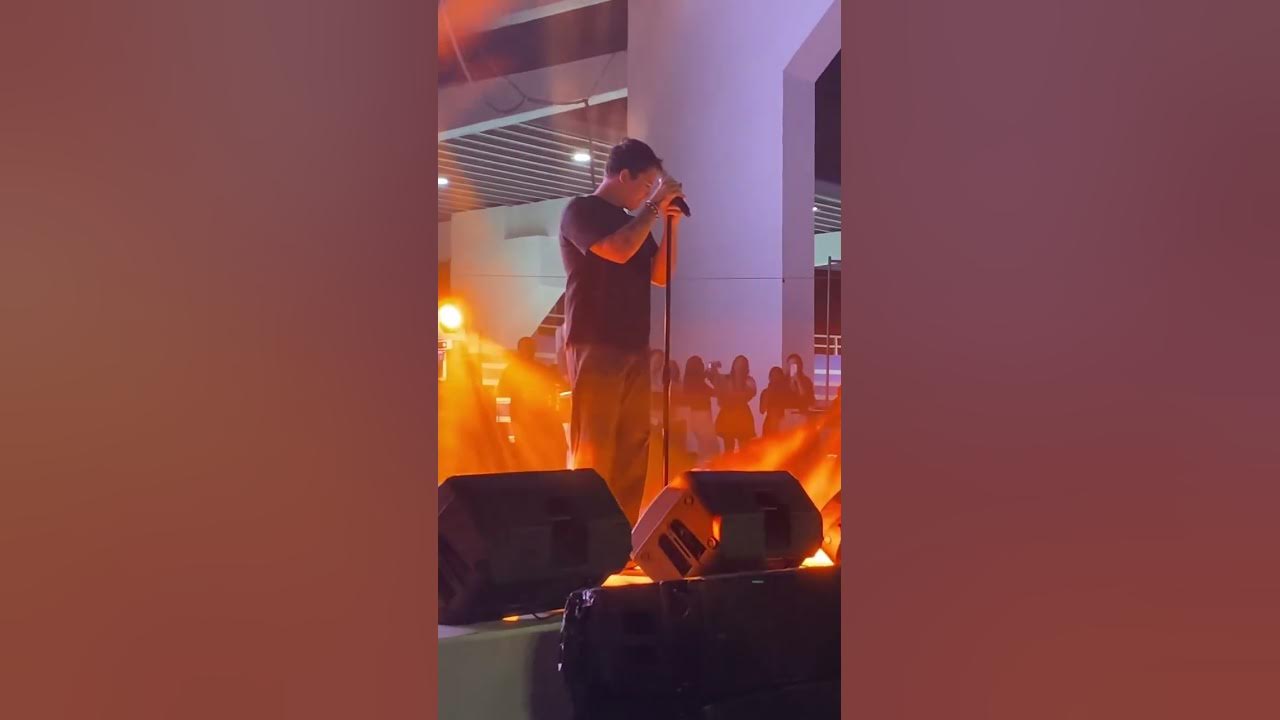 Juan karlos Live - YouTube