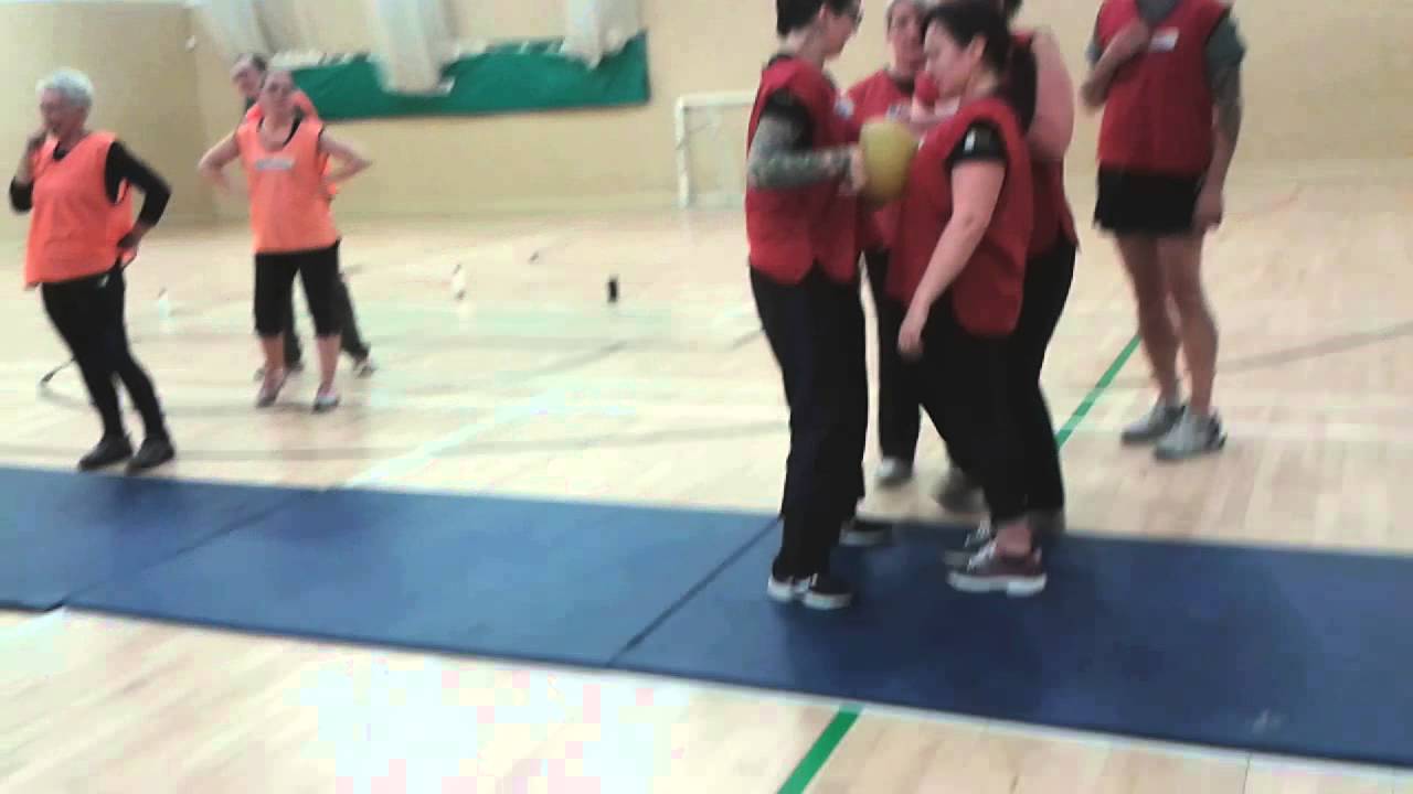 Team ball carry relay - YouTube