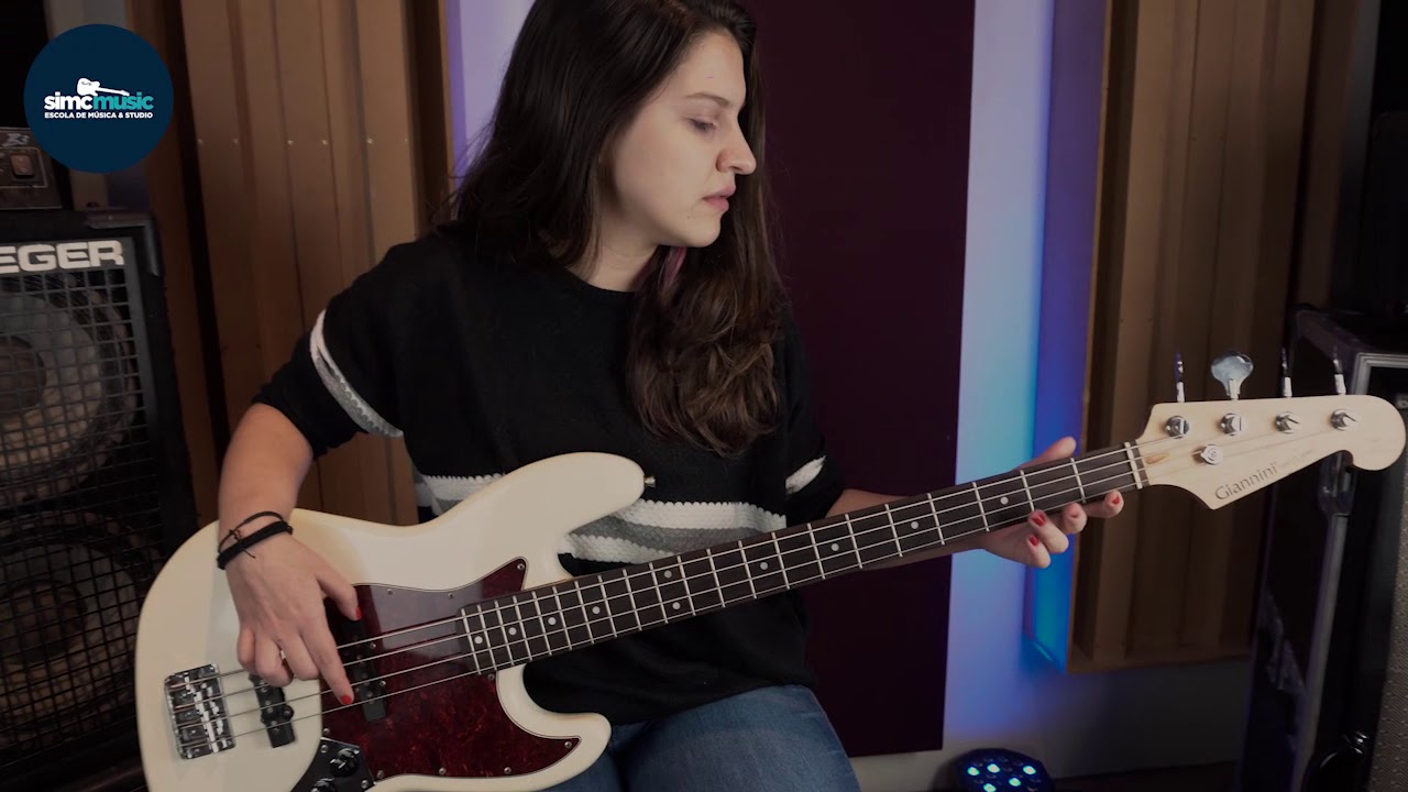 Aula de Baixo - Ana Sotto - Bass Blues Theme B1 - YouTube
