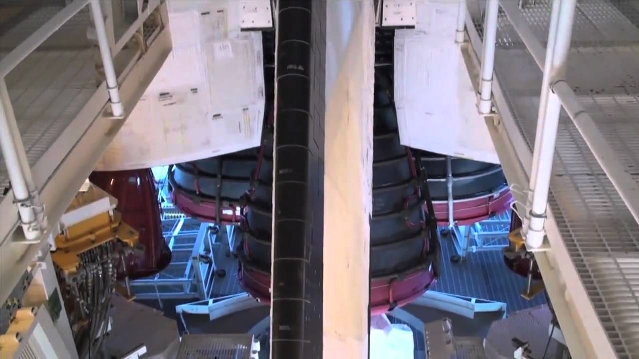 Mass Shares Shuttle's "Close-Up" - YouTube