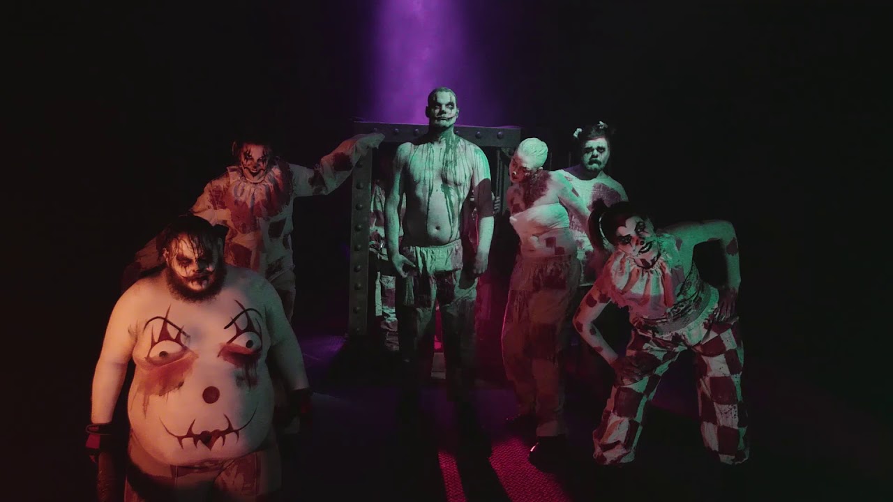 BOX O' CLOWNS | Statesville Haunted Prison - YouTube