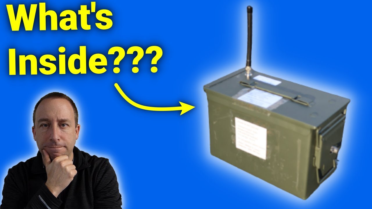 Let's look inside a Ham Radio Fox Box (Hidden Transmitter) - YouTube
