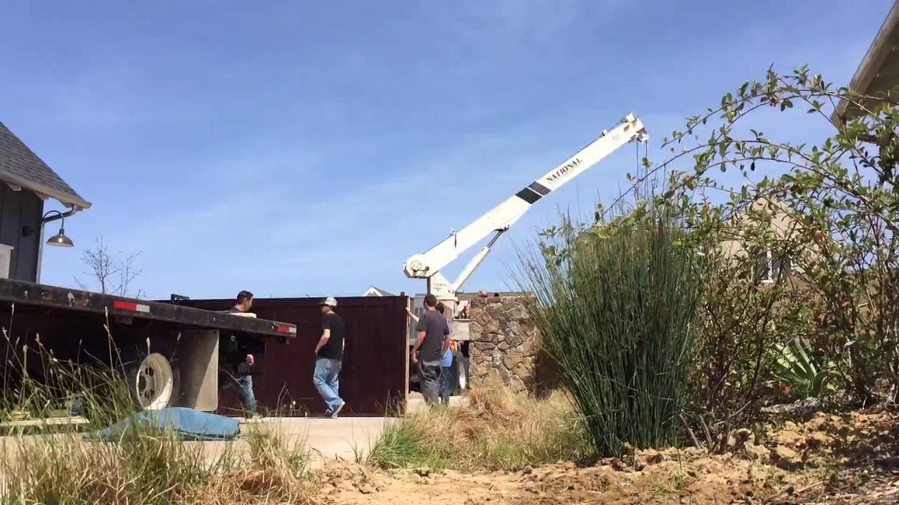Driveway Gate Crane Installation in Encinitas California - YouTube