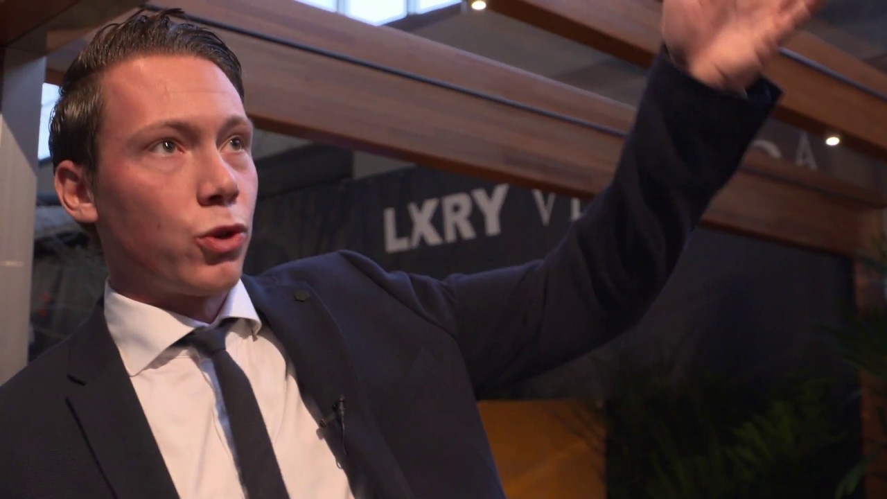 Hardhouten LXRY Veranda van 'Van Beem' in TV programma Droomvilla op ...