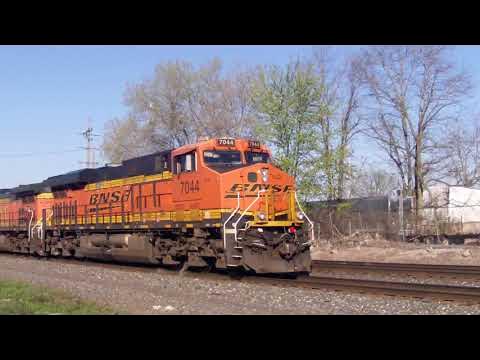 NS 10R & CP 137 @ LAPORTE, IN 4 27 23 BNSF 7044 BNSF 4398 BNSF 780 & CP 8177 NS 1068ERIE - YouTube