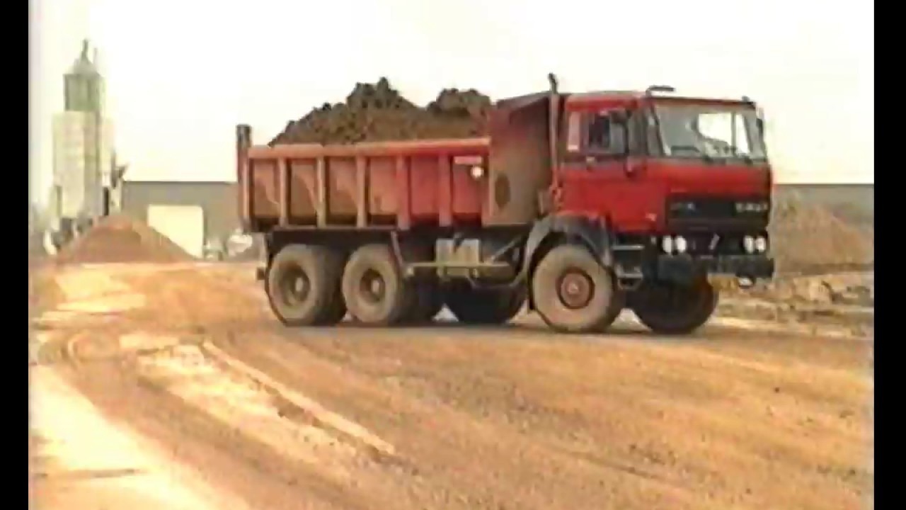 Priestman Bison, Kijfwaard Oost, dragline - YouTube